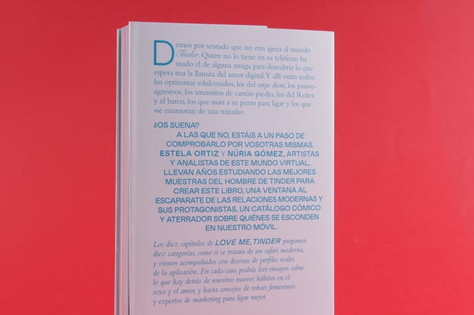 Libro «Love me, tinder» | Regalador.com
