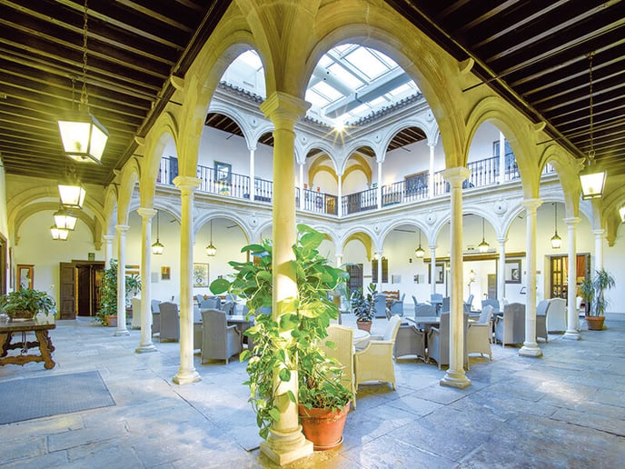 Escapada en Paradores Nacionales | Regalador.com