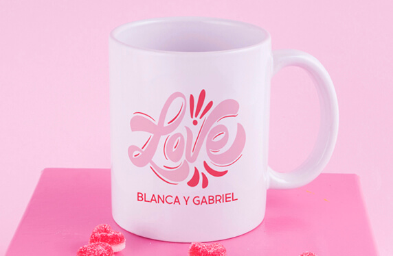 Taza personalizable con mucho LOVE | Regalador.com